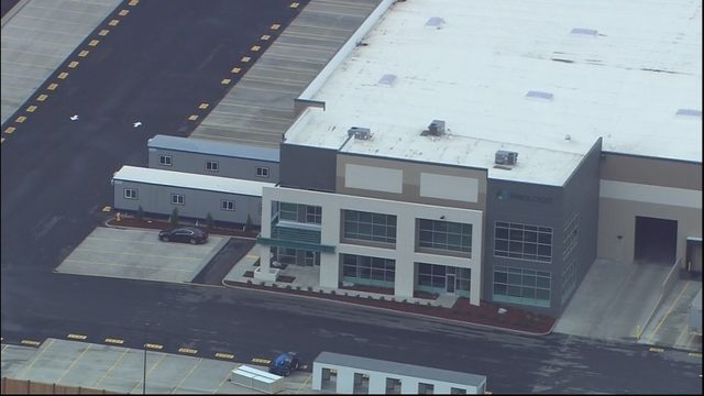 UPS to hire many as distribution center prepares to open in Port of ...