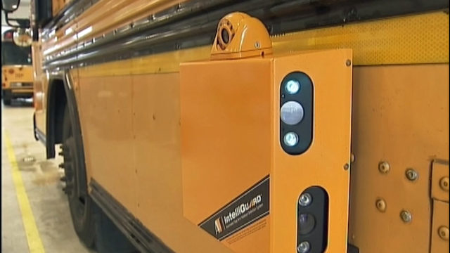 Exterior school bus cameras lead to more than 8,000 tickets in Seattle ...