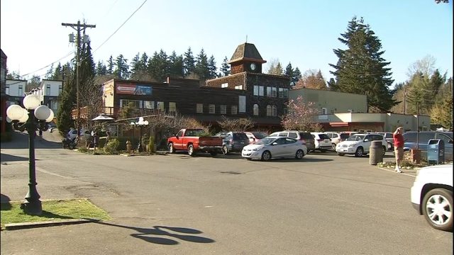 Community says goodbye to Bothell’s Country Village after nearly 40 ...